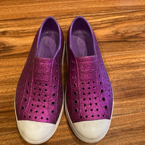 Native | Shoes | Native Shoes Jefferson Pink Glitter Slipon Shell White ...